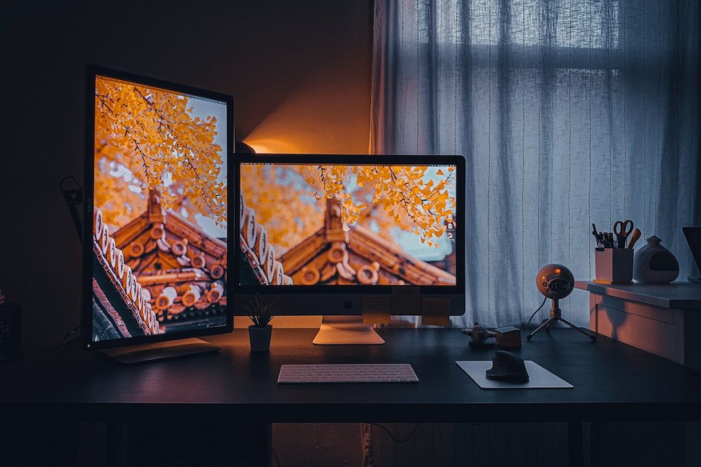 Elevating Your Workspace: How to Set Up A Vertical Monitor - StandingCloud